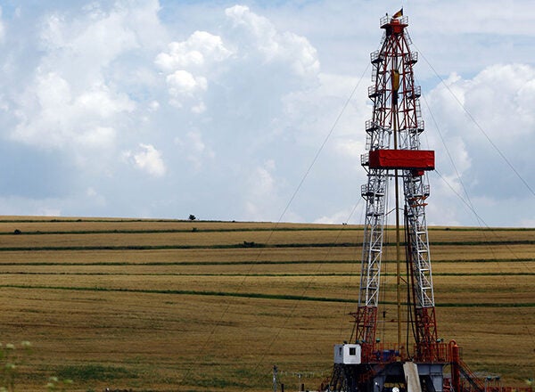 What Are the Economic Benefits of the Shale Oil Boom? - Knowledge at ...